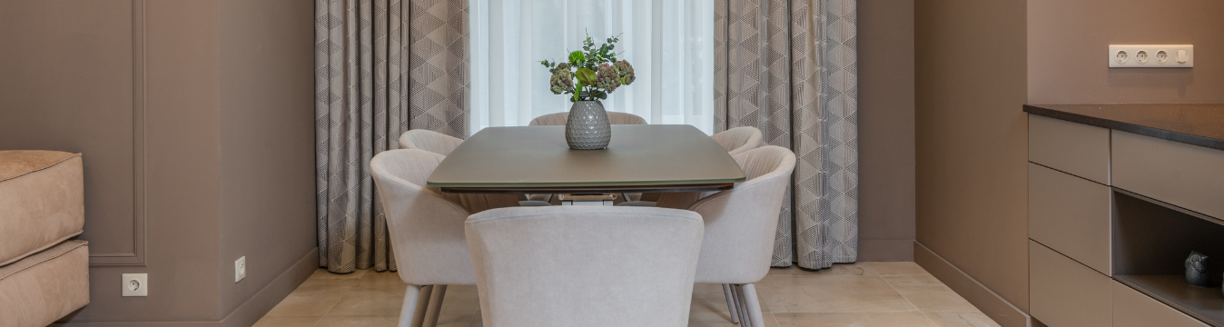 Chaises design en bois, métal et tissu | Winner’s Home – Winner's Home